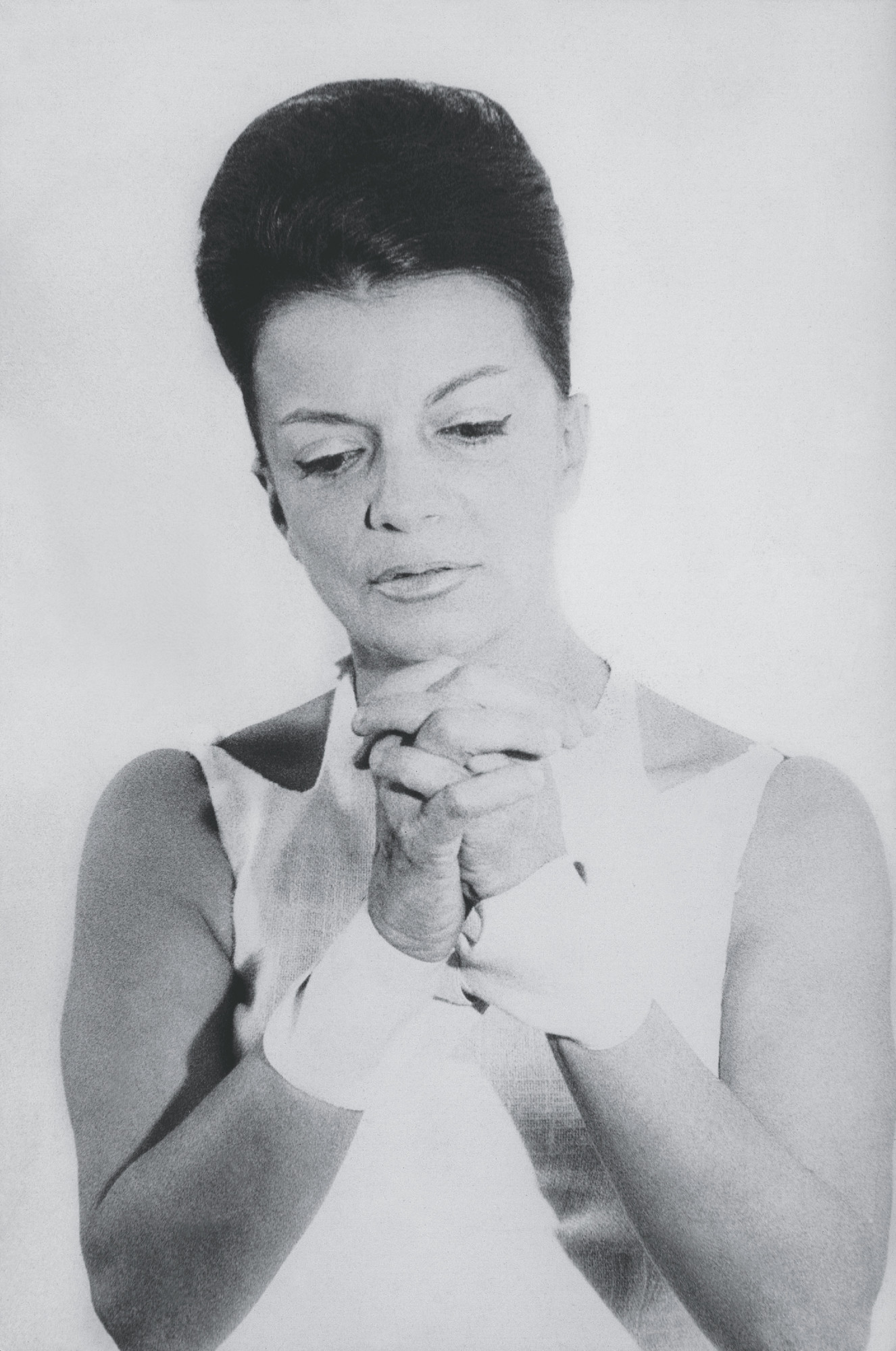 Nos 100 anos Lygia Clark, conheça 9 curiosidades sobre a artista - Arte ...