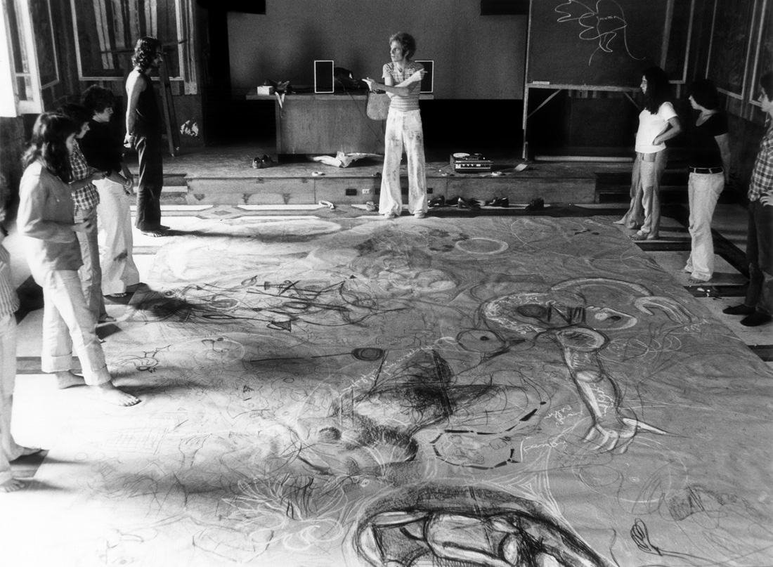 Livro Destaca O Projeto Pedagógico Artístico Do Artista Rubens Gerchman